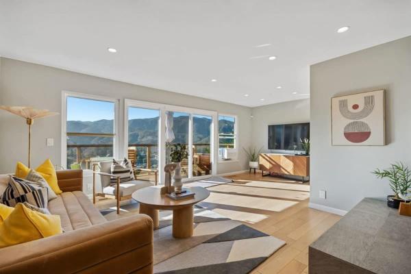 Marbella Lane - Chic Abode W Mountain Skyline - San Bruno, CA