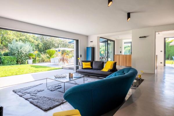 Résidence Maison De Vacances De 150 M2, Grande Piscine Et Espace Pétanque ! - Maison De Vacances De 150 M2, Grande Piscine Et Espace Pétanque ! Mae-2543 - Biot