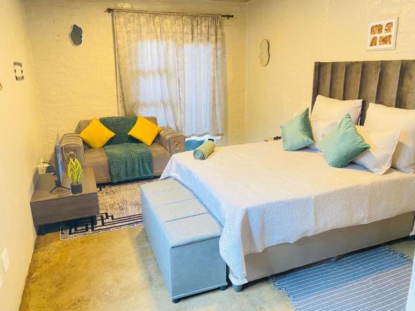 Modern Cozy Suite In Maboneng- Trendy Living - Johannesburg