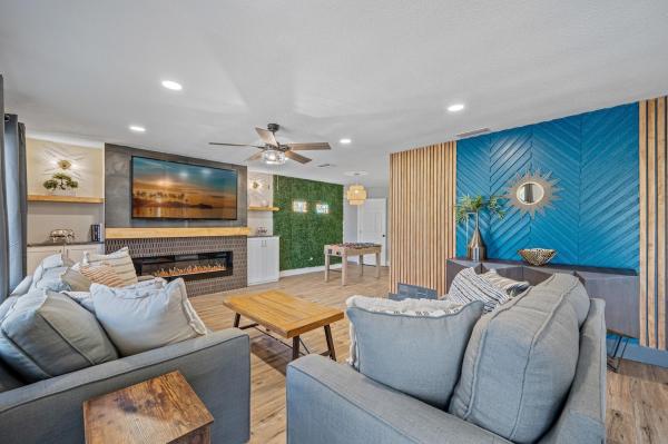 Luxury Heated Pool 5 Min To White Sand Beaches 4 Bedrooms, 2 Baths - Clearwater, FL