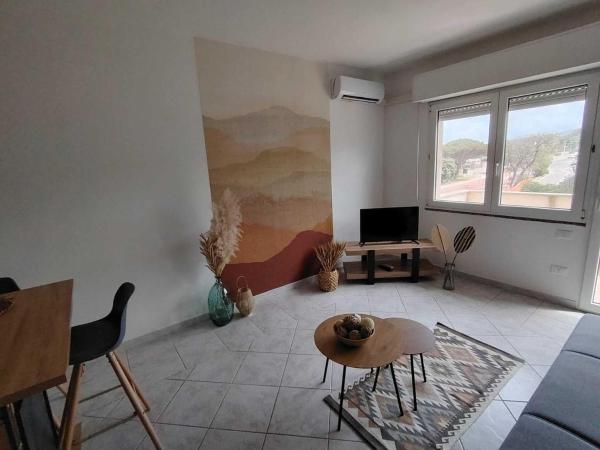 Apartment With Air Conditioning And Terrace - Castelsardo