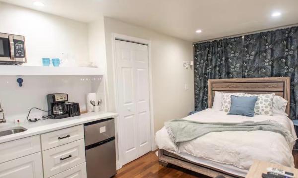 Werlyn Carrion - Philadelphia, PA