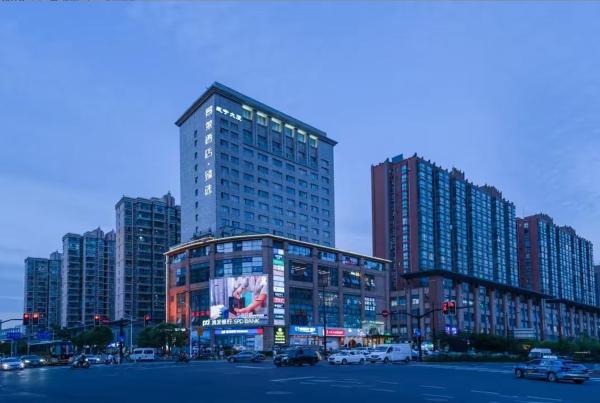 Jinglaihotel Hongqiao Weining Rord Metro Station - Shanghai