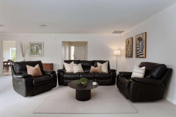 Beachwater Getaway Close To Walks Shops & Dining - Te Puke