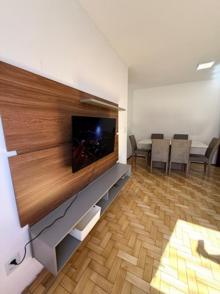 201 - Apartamento Amplo Com Vaga De Garagem, Próximo Ufn - Santa Maria