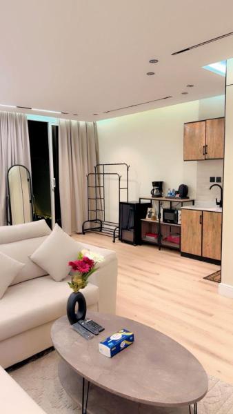 استديو بسرير ماستر وجلسة جانبية - Riyadh