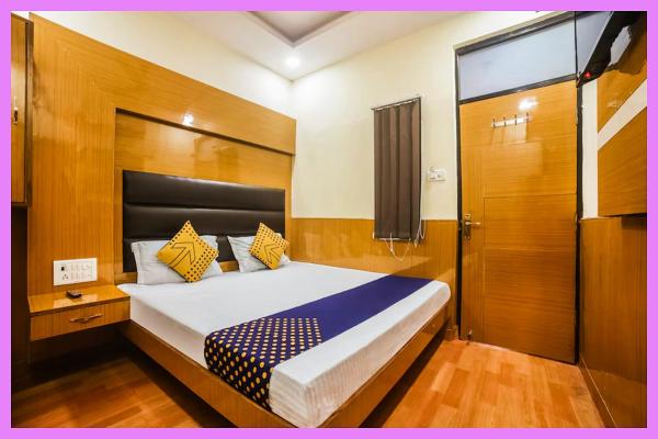 Hotel Kavmira Ram Krishna Inn Near Ram Janam Bhoomi And Temple - Wifi And Parking Facilities With Restaurant - A Best Premium Hotel In Ayodhya - Ayodhya