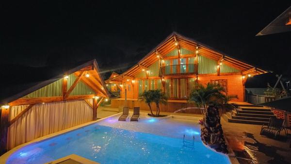 Sítio Exclusivo Com Piscina, Spa E Lazer - Itapema