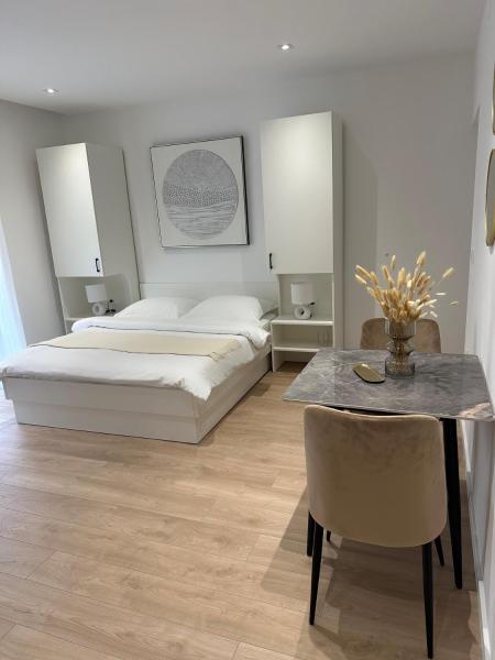 Apartments Olga 1 - Makarska