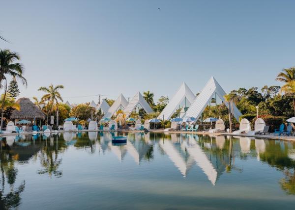 Pyramids In Florida - Fort Myers, FL