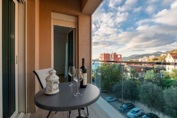 Apartment Pržno See View - Montenegro