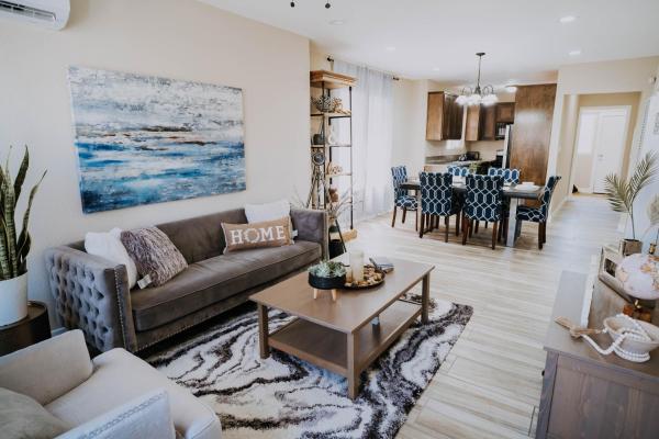 Modern Cozy And Family Ready Located At La's Top Attractions And Minutes To Dtla - Downtown - Los Angeles