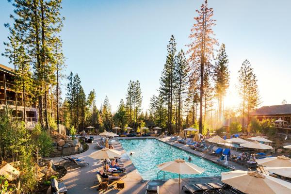 Rush Creek Lodge At Yosemite - Yosemite National Park, CA
