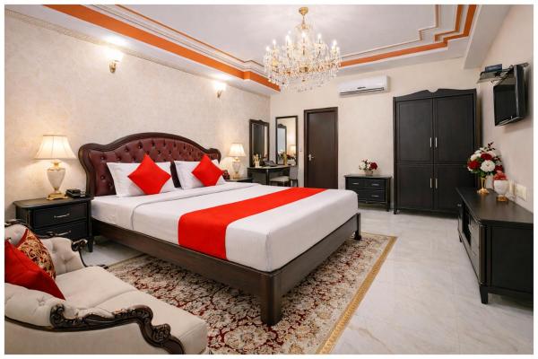 Sunrise Grand Inn Near Agra Lucknow Express Way - Lift And Restaurant Service # Fully Air Conditioning Premium Room - Best Premium Hotel In Lucknow - Lucknow