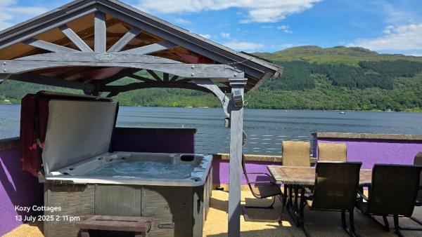 Jenny's Bay With Hot Tub - Loch Lomond