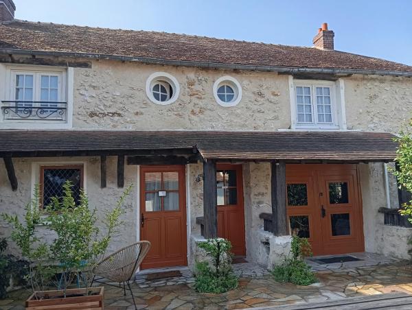 Studio De Charme à Chevreuse - Versailles