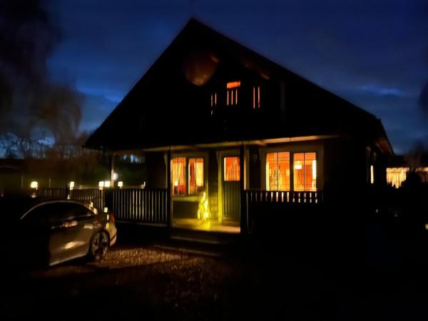 Norfolk Lodge With Hot Tub - Downham Market