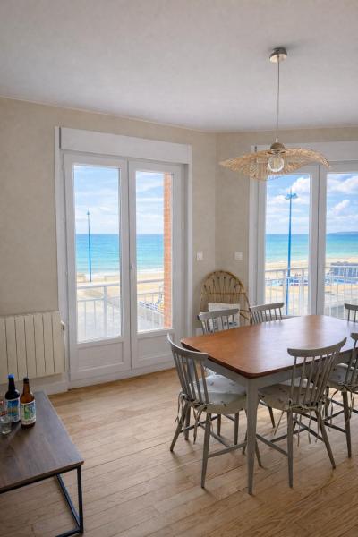 Le Phare Face à La Mer Vue Incroyable - Plage de Saint-Valery-en-Caux