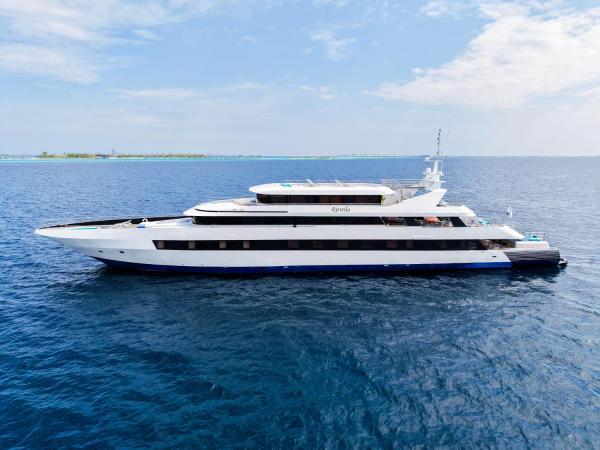 Ritrella Floating Hotel - Malé