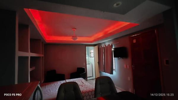 Kitinet 2 Completa Próximo Aos Comércios - Rio das Ostras