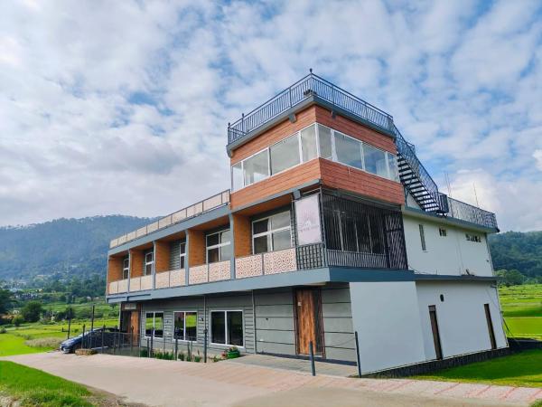 Sunrise Vista Resort & Hotel - Kausani