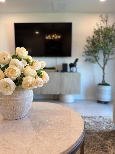 Exclusive 6br Resort Villa Modern Stay Near Disney - Davenport, FL