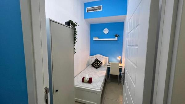 Smart Stay Partition Room In Barsha Heights Tecom - Dubai