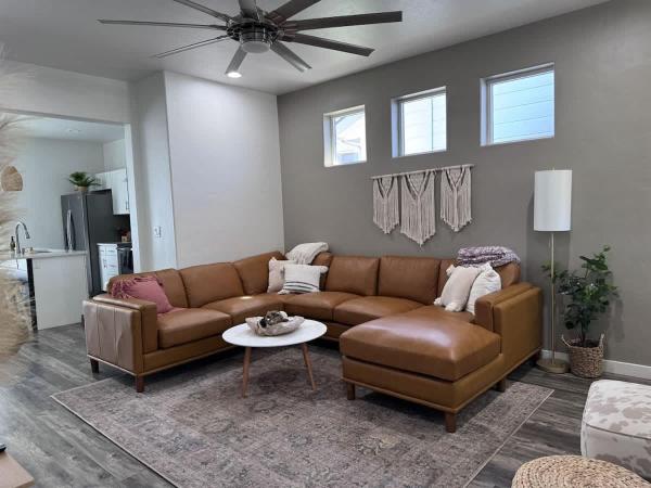 The Bella! West Nampa Private 3 Bedroom Home - Nampa, ID