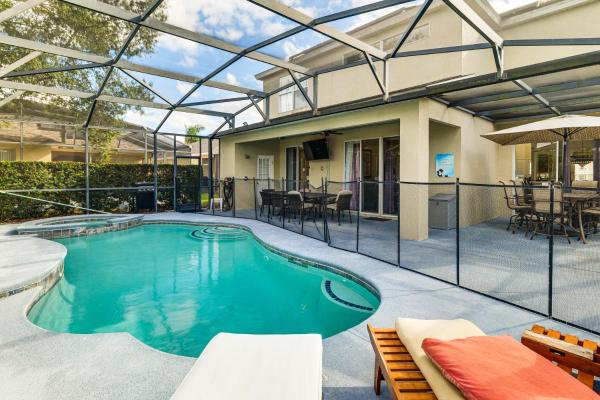 Private Pool & Spa: Disney-area Family Home! - Davenport, FL
