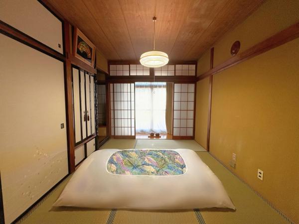 青熙别邸-紫式部A101 园景和室双人房 庭院 雪景 文学居所 Jr小樽站步行6分钟 一层 - Sapporo