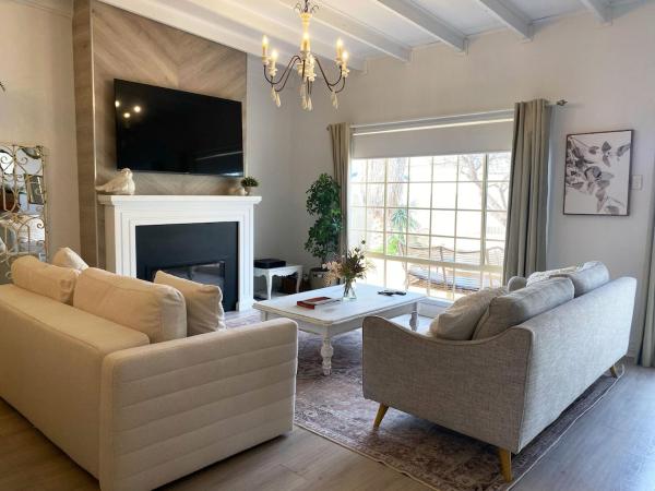 Ducks & Drakes Outback House - Broken Hill