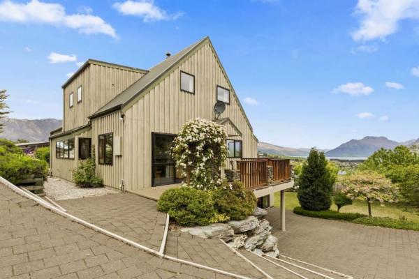 Golden Heights - Family Friendly With Spa Pool - Lake Hayes