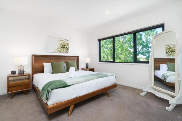 Stylish 3br Home Near Woden, Hospital And Buzz Hub - Hosted By Canstay - Canberra