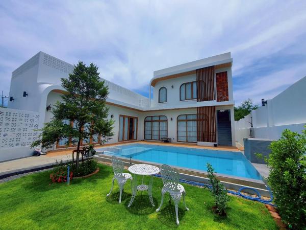 Villanarachaam - Cha-am