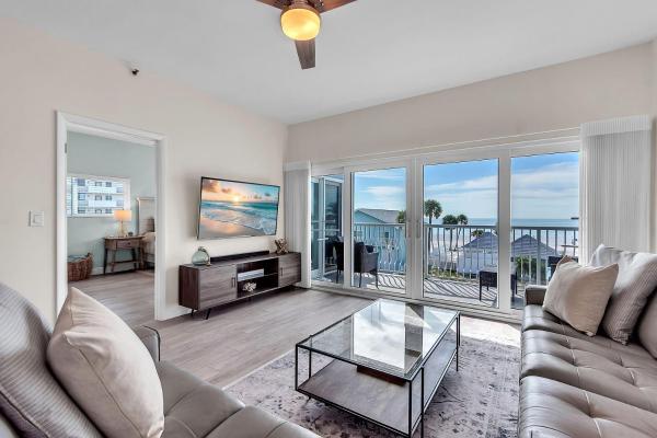 San Remo 206 - Redington Shores, FL