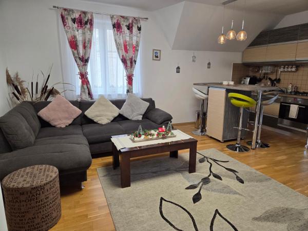 Smiley Apartment - Sibiu, Rumanía