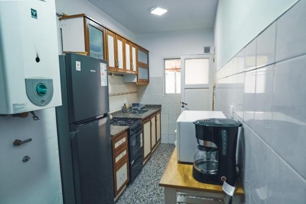 Check And Home - Mitre - 5 Huéspedes Con Balcón A La Calle, Patio Y Parrilla - Mar del Plata