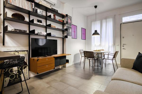 Just Urban Stays - Design Loft 2 Bathrooms And Balcony - 9 Min M4 Duomo - Rozzano