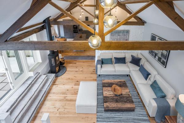 Goytre Hall Self Catering Guest Accommodation - Abergavenny