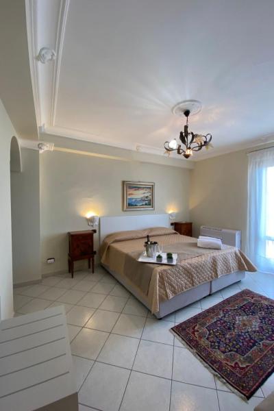 Apartment Scala Dei Turchi Palace Suiten Für 4 Personen In Realmonte By Interhome - Realmonte