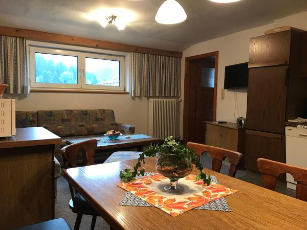 Apartment Pony-ziegen-hasen-ranch In Bichlbach By Interhome - Bichlbach