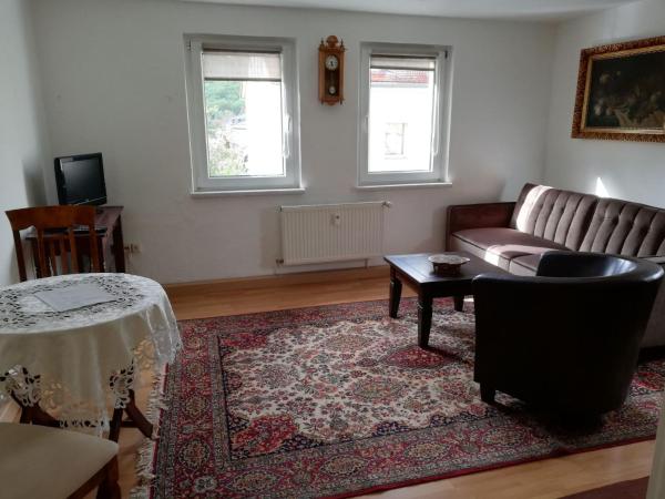 Apartment Kleine Ferienwohnung In Freital Bei Dresden By Interhome - Freital