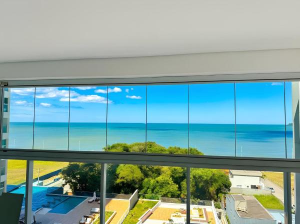 Frente Mar, 4 Quartos, Clube Completo, Monitoramento 24h - Barra Velha