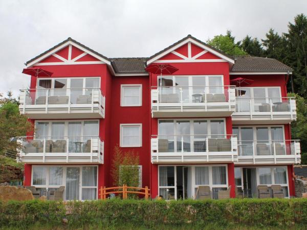 Apartment Appartement In Schalkenmehren Mit Schönem Balkon By Interhome - Schalkenmehren