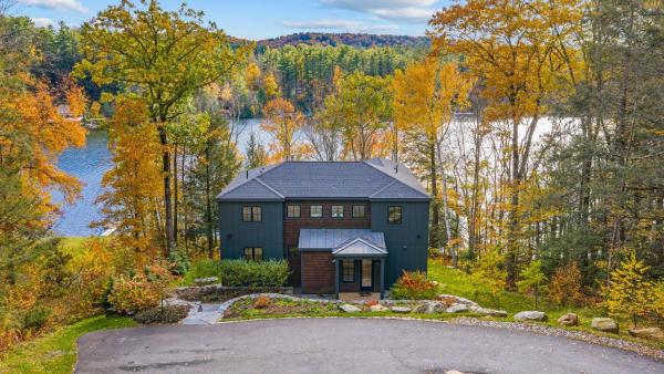 Forget-me-not By Avantstay Bold Lakefront Escape - Berkshires