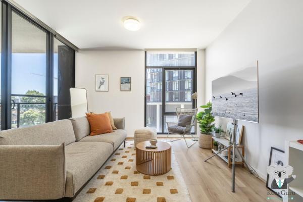 Kozyguru | Zetland | Effortless Inner-city Living - Moore Park