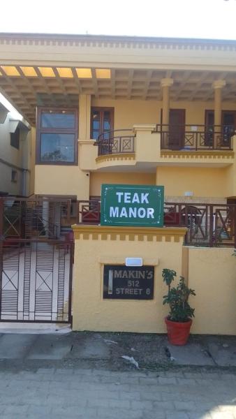 Teak Manor - Bandung