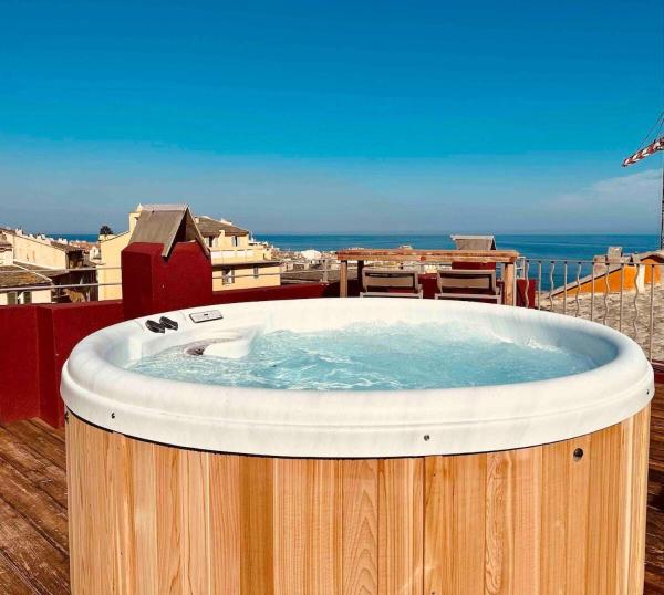 Vatta Appartement Centre-ville Avec Roof Top Jacuzzi Et Vue Panoramique - Bastia