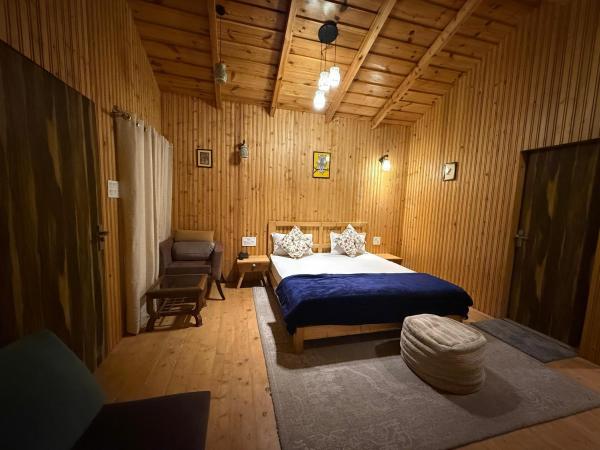 The Hilltop Hideaway - Mukteshwar