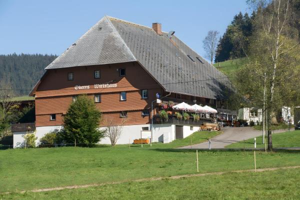 Gasthaus Hirschen Ferienwohnungen - Titisee-Neustadt